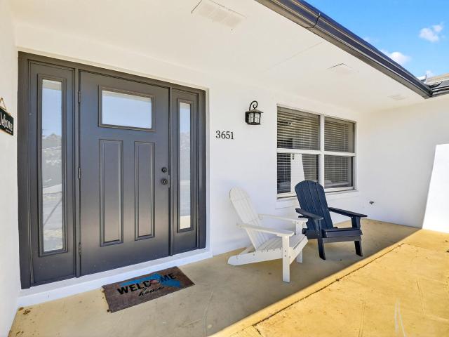 3651 Palm Dr, Riviera Beach, FL 33404 | MLS #R11162