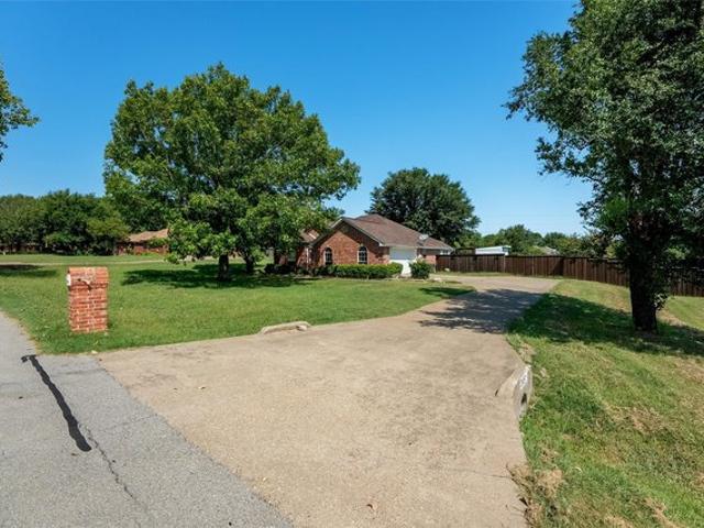 3651 Willow Creek Dr, Midlothian, TX 76065