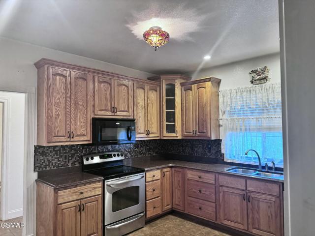 3652 Boxwood Lane