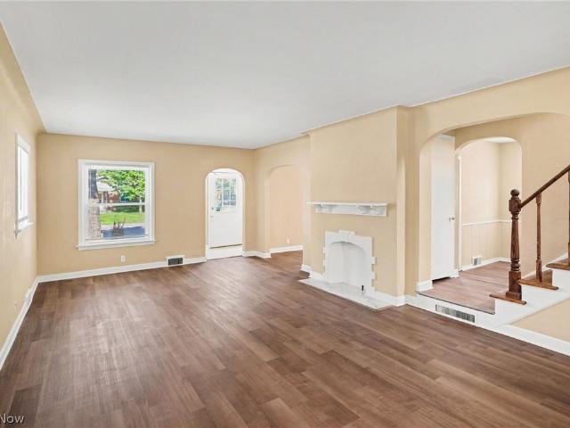 3652 Douglas Road