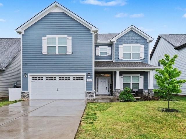 3652 Stormy Ln, Rockvale, TN 37153