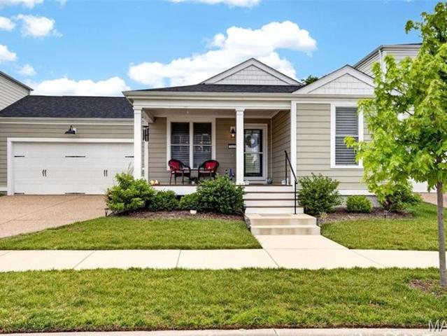 3653 Starkville St, Saint Charles, MO 63301