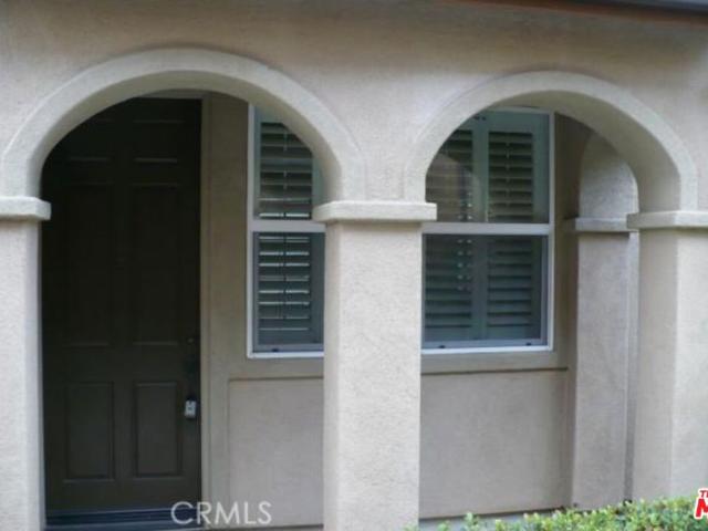 3653 W Medici Lane