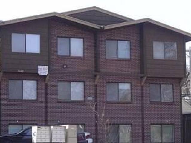 $365 / 1br Heat and air conditioning paid, electric only, walk in closet! 1315 D Street