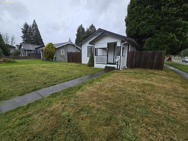 365 26th Ave, Longview, WA 98632