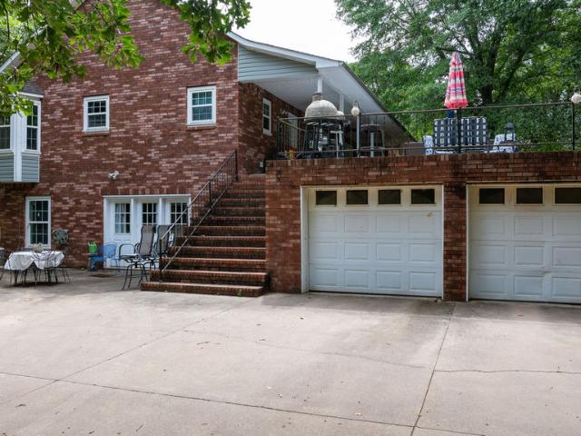 365 Calihan Road
