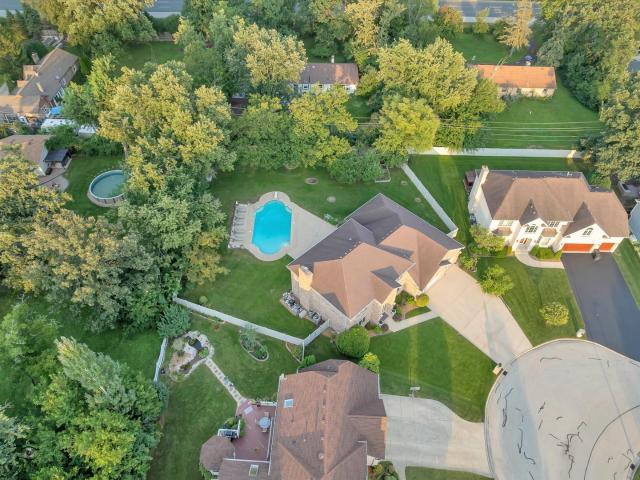 365 Crestwood Road
