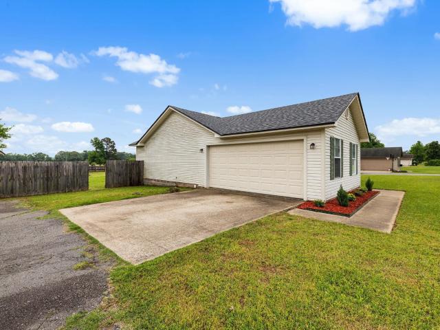 365 Crossroads Cove