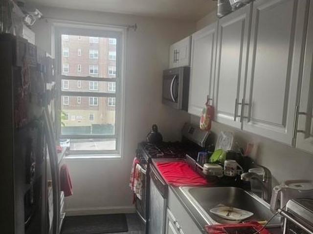 365 Bronx River Road 4B