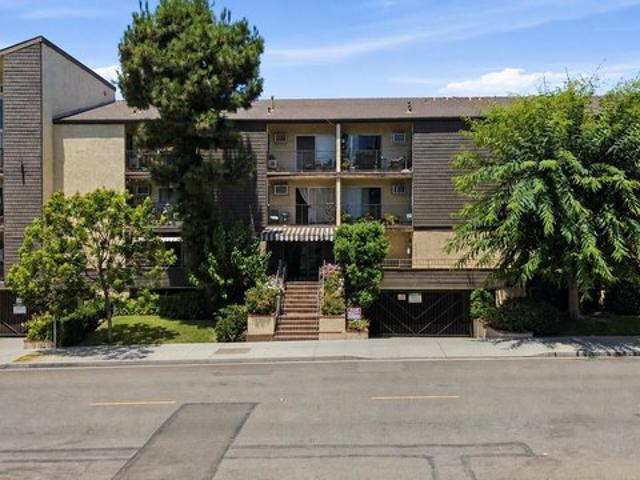 365 Burchett St Unit 213, Glendale, CA 91203