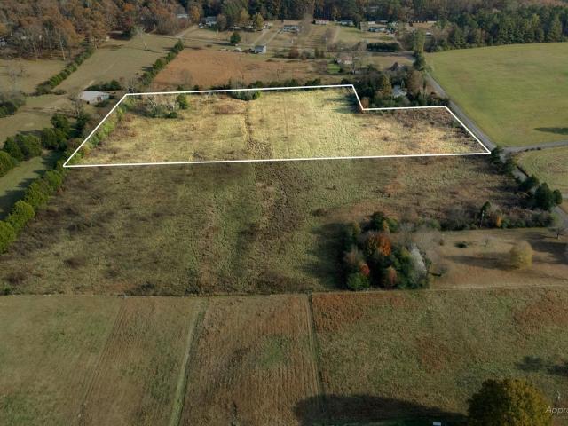 365 Davis Road SE