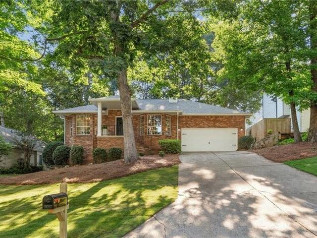 365 E Willow Run, Johns Creek, GA 30022