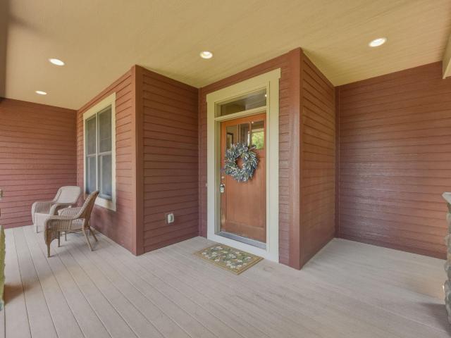 365 English Court Drive