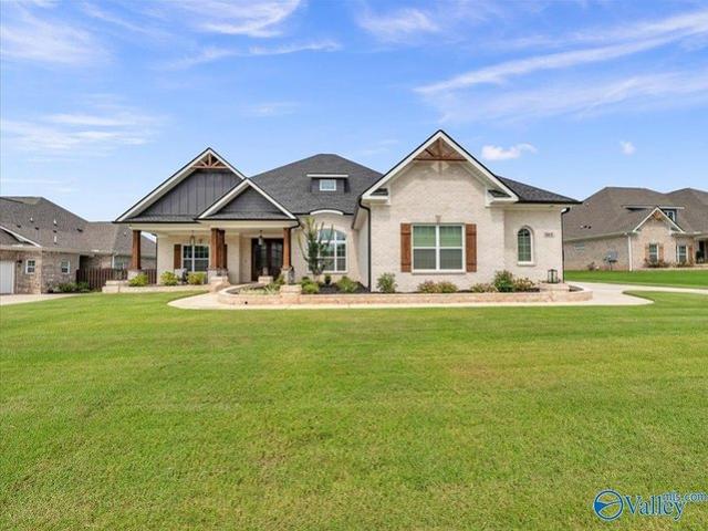 365 Kendallwood Dr, Meridianville, AL 35759