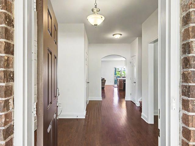 365 Irvine Ln