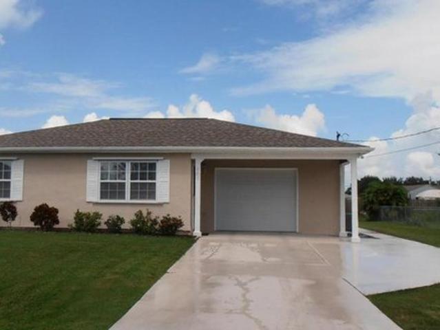 365 NW Concord Dr, Port Saint Lucie, FL 34983