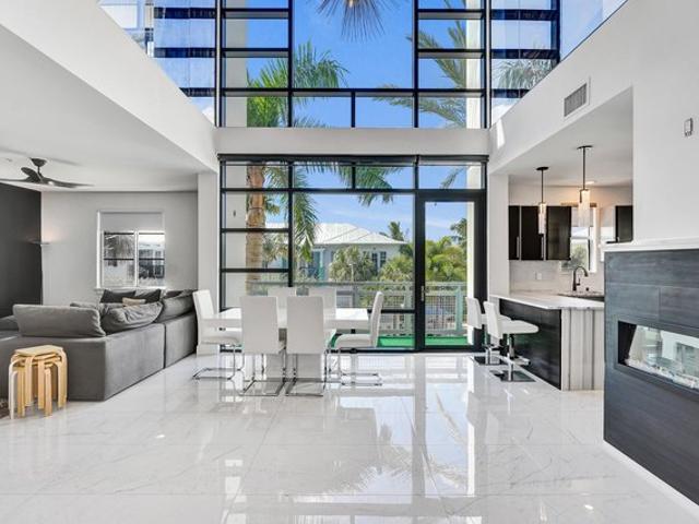 365 SE 6th Ave Apt 307, Delray Beach, FL 33483
