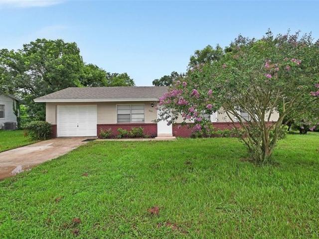 365 W Lansdowne Ave, Orange City, FL 32763