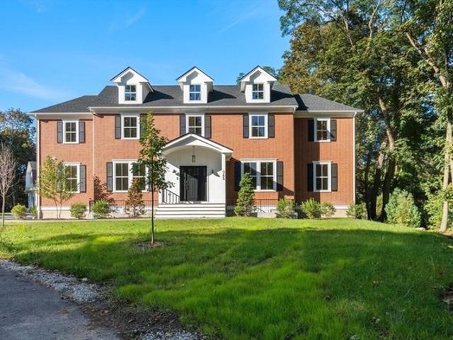 365 Worcester St, Wellesley, MA 02481