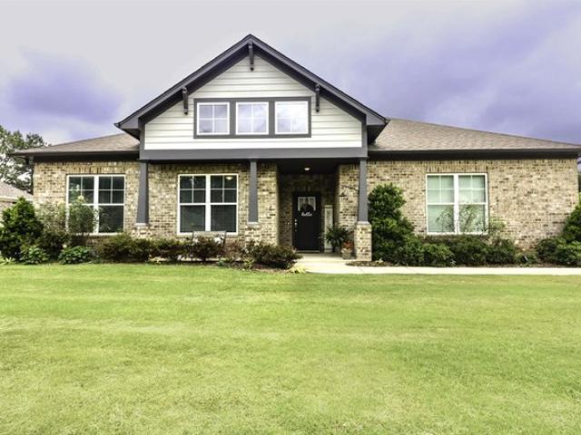 365 Taylors Way, Moody, AL 35004
