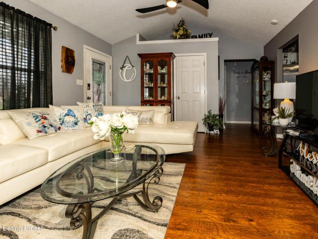 365 Tecumseh Dr