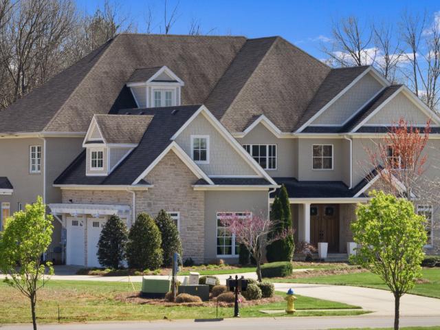 365 Village Way