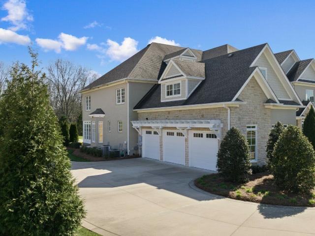 365 Village Way, Bowling Green, US, KY
