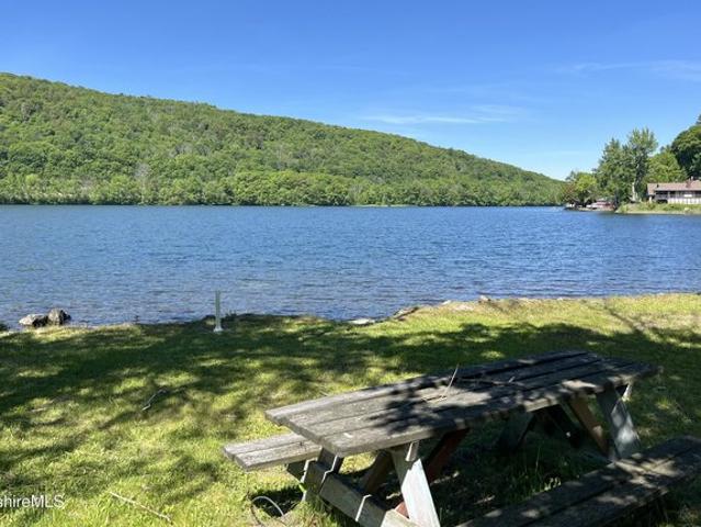 3664 Jacobs Ladder Rd, Becket, MA 01223