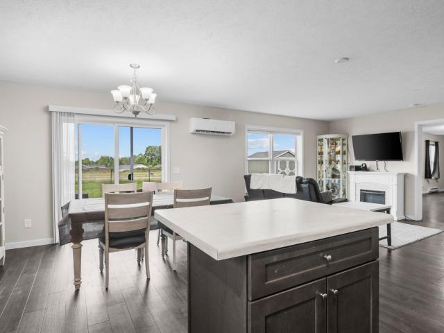 3664 Tanager Drive