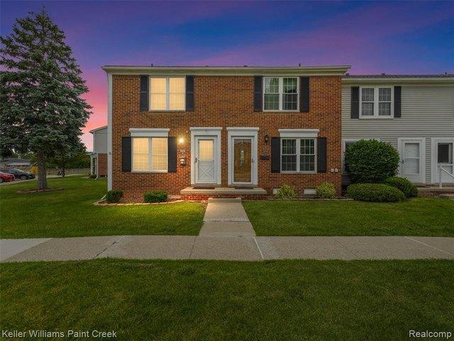 36650 Park Place Dr Unit 51, Sterling Heights, MI 48310