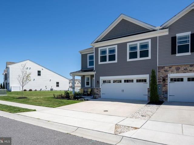 36658 Calm Water Dr, Millville, DE 19967