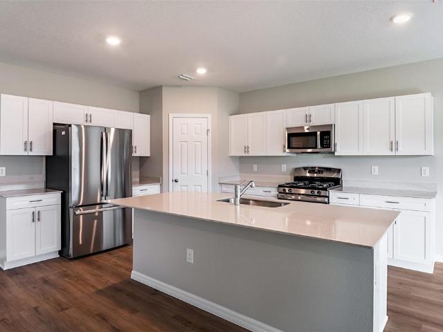 36659 Sagemoor Dr, Zephyrhills, FL 33541 | MLS #TB8483 | Compass