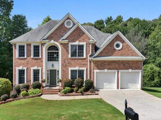 3665 Suwanee Mill Dr, Buford, GA 30518