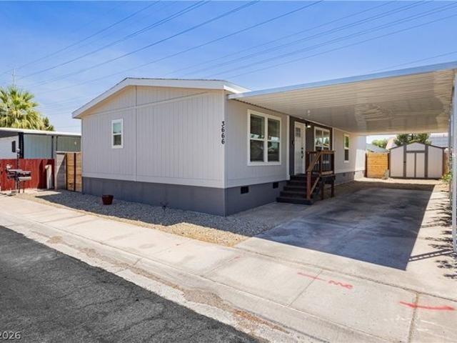 3666 Lost Hills Dr, Las Vegas, NV 89122