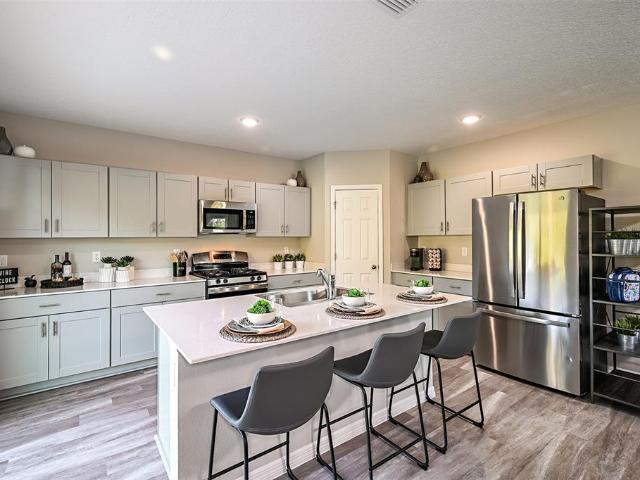 36671 Sagemoor Dr, Zephyrhills, FL 33541 | MLS #TB8473 | Compass