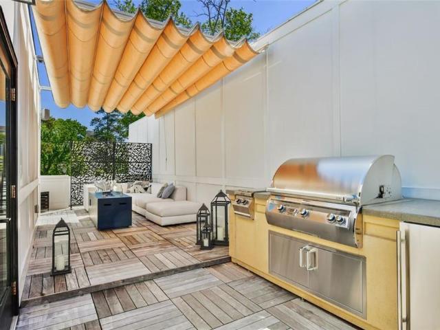 3667 Peachtree Road NE 1