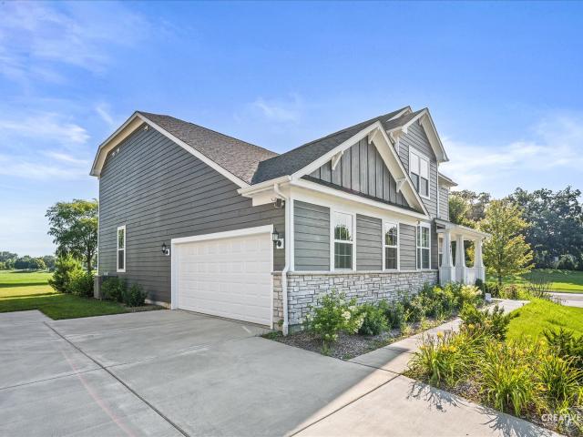3667 Peregrine Way