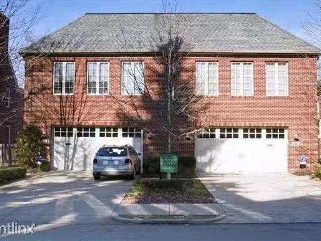 36681084 Walnut on Howe Townhomes