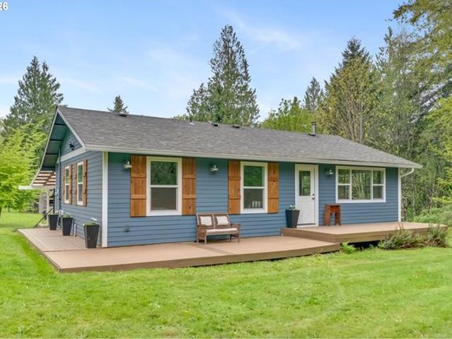 36690 SE Yoder Dr, Estacada, OR 97023