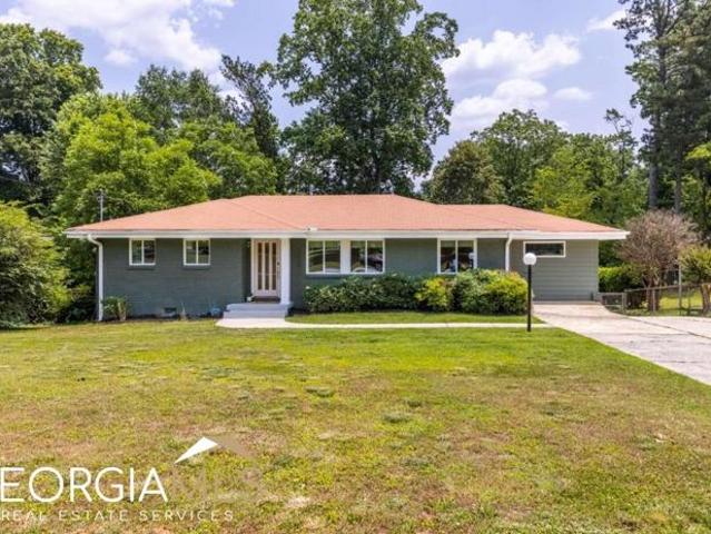 3669 Crestview Dr SE, Smyrna, GA 30082