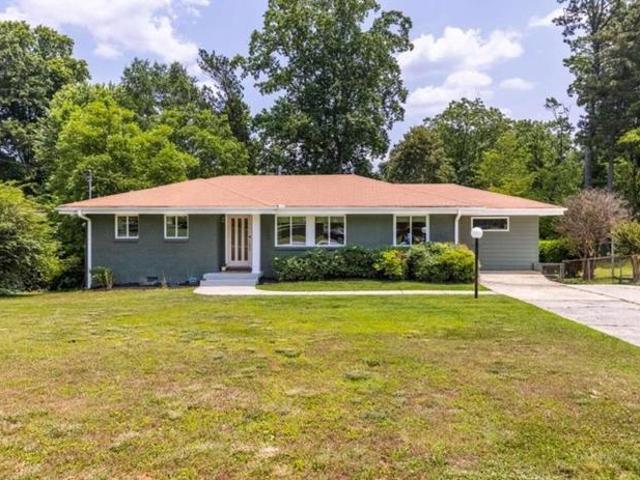 3669 Crestview Dr, Smyrna, GA 30082