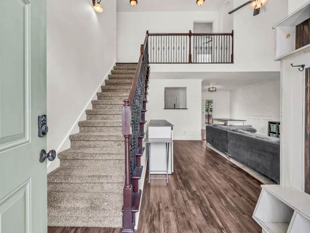 3669 Fox Tail Dr