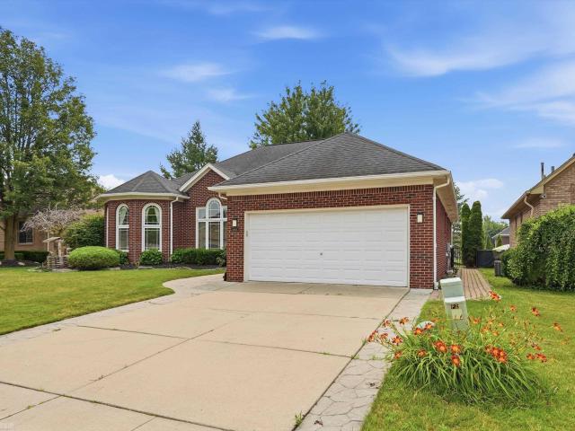 36606 Maple Leaf Drive