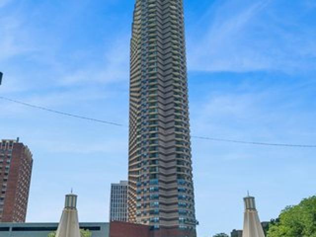 3660 N Lake Shore Dr Apt 2812, Chicago, IL 60613
