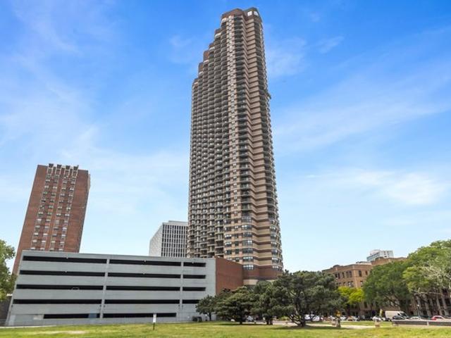 3660 N Lake Shore Dr Apt 507, Chicago, IL 60613
