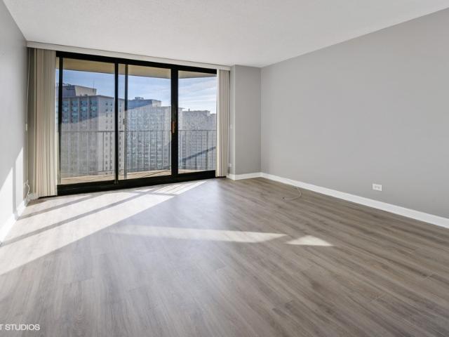 3660 n lake shore drive # 2407
