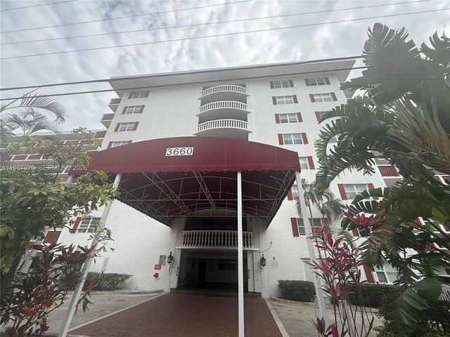3660 NE 166th St Apt 415, North Miami Beach, FL 33160
