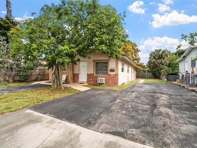 3660 NE 12th Ave, Pompano Beach, FL 33064