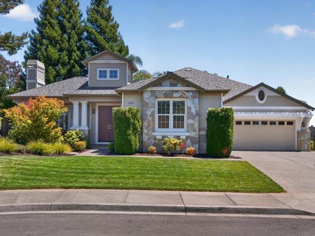 3660 Banbury Ct, Santa Rosa, CA 95404