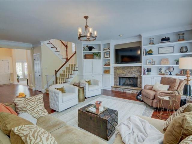 3660 Highcroft Cir NW, Peachtree Corners, GA 30092 | MLS #7747 | Compass